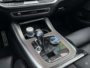 Zils BMW X5 2019 Tallina, ar dzinēja tilpumu 2.99 L un nobraukumu 165 tūkst. km par 44990 €, foto 21 vietnē AUTOMOTO.COM.LV