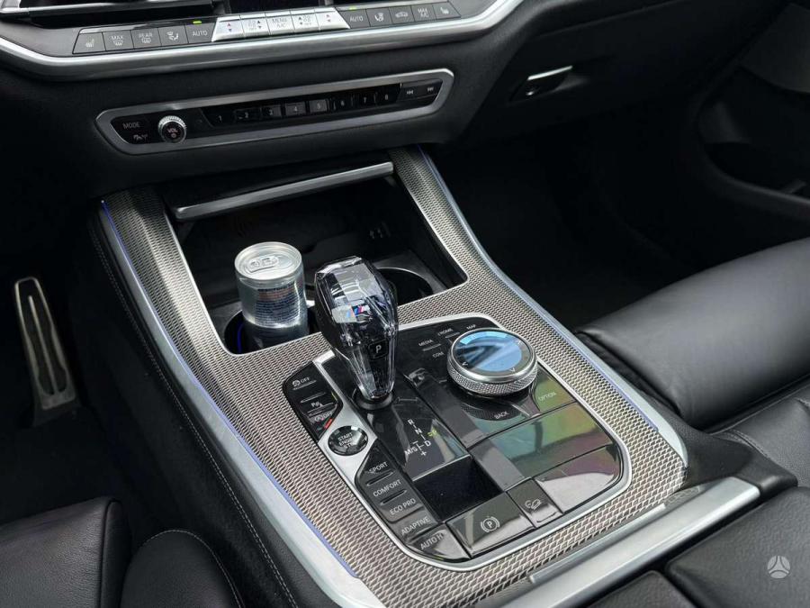 Zils BMW X5 2019 Tallina, ar dzinēja tilpumu 2.99 L un nobraukumu 165 tūkst. km par 44990 €, foto 21 vietnē AUTOMOTO.COM.LV