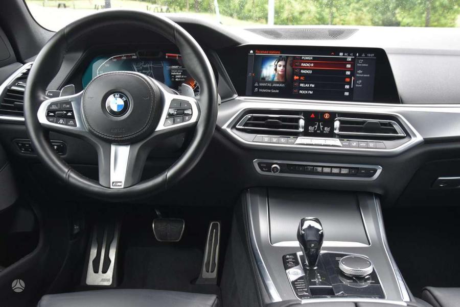Blue BMW X5 2019 in Vilnius, with an engine capacity of 2.99 L and mileage of 235 thousand km for 34950 €, photo 19 on AUTOMOTO.COM.LV