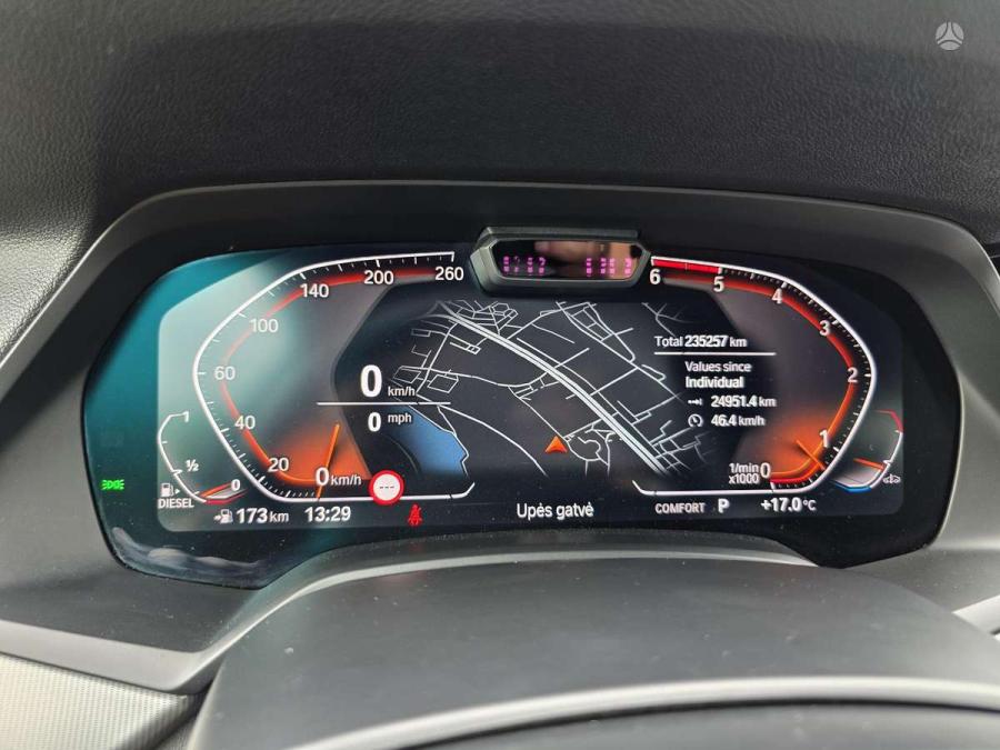 Blue BMW X5 2019 in Vilnius, with an engine capacity of 2.99 L and mileage of 235 thousand km for 34950 €, photo 25 on AUTOMOTO.COM.LV