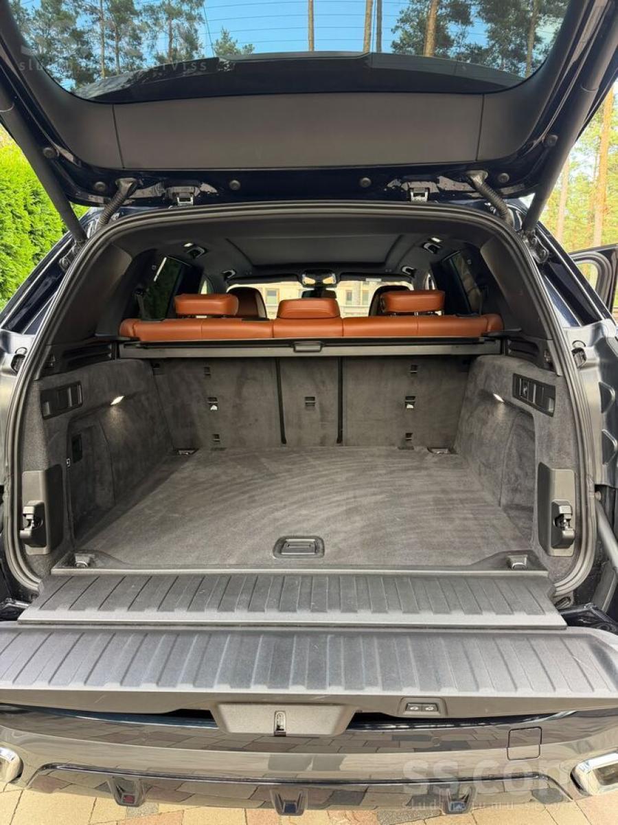Blue BMW X5 2019 in Riga, with an engine capacity of 3.00 L and mileage of 127 thousand km for 48900 €, photo 19 on AUTOMOTO.COM.LV