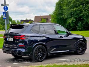 Zils BMW X5 2019 Tallina, ar dzinēja tilpumu 3.00 L un nobraukumu 165 tūkst. km par 44890 €, foto 5 vietnē AUTOMOTO.COM.LV