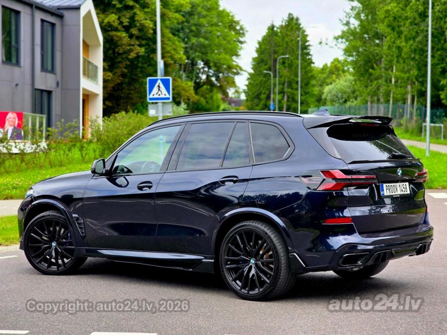 Zils BMW X5 2019 Tallina, ar dzinēja tilpumu 3.00 L un nobraukumu 165 tūkst. km par 44890 €, foto 7 vietnē AUTOMOTO.COM.LV