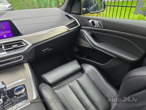 Zils BMW X5 2019 Tallina, ar dzinēja tilpumu 3.00 L un nobraukumu 165 tūkst. km par 44890 €, foto 12 vietnē AUTOMOTO.COM.LV