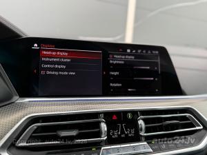 Zils BMW X5 2019 Tallina, ar dzinēja tilpumu 3.00 L un nobraukumu 165 tūkst. km par 44890 €, foto 26 vietnē AUTOMOTO.COM.LV