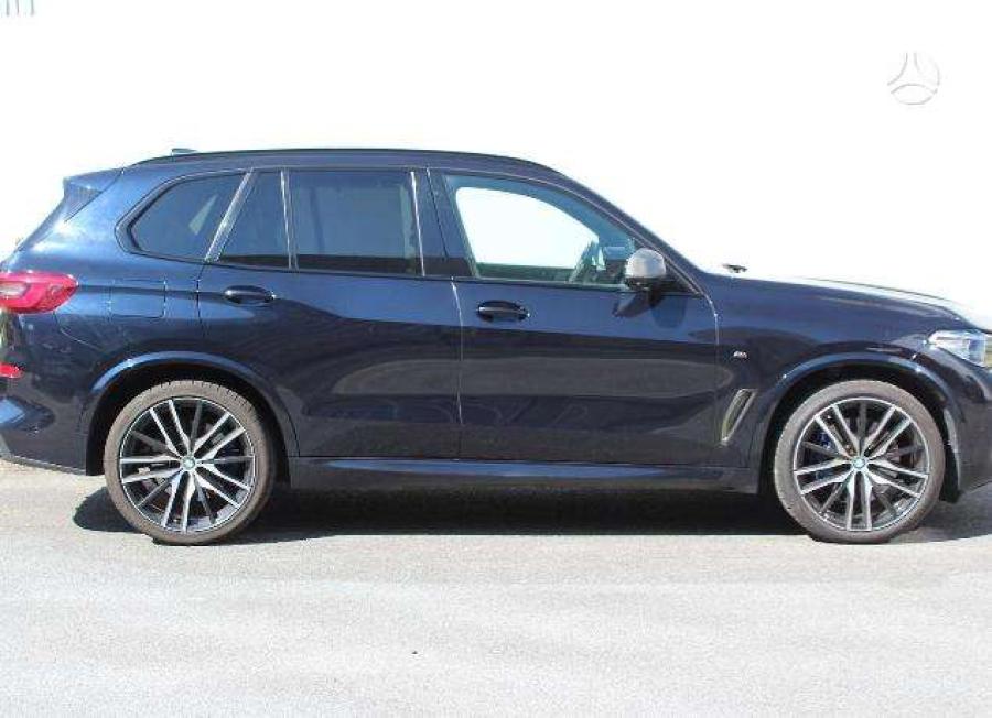 Blue BMW X5 2019 in Vilnius, with an engine capacity of 2.99 L and mileage of 180 thousand km for 37900 €, photo 6 on AUTOMOTO.COM.LV