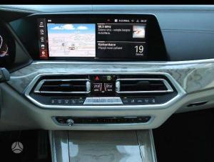 Blue BMW X5 2019 in Vilnius, with an engine capacity of 2.99 L and mileage of 180 thousand km for 37900 €, photo 9 on AUTOMOTO.COM.LV