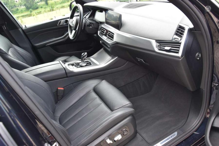 Zils BMW X5 2019 Viļņa, ar dzinēja tilpumu 2.99 L un nobraukumu 235 tūkst. km par 35500 €, foto 14 vietnē AUTOMOTO.COM.LV