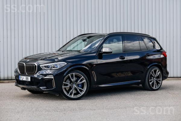 Blue BMW X5 2019 in Riga, with an engine capacity of 3.00 L and mileage of 139 thousand km for 49900 €, photo 2 on AUTOMOTO.COM.LV