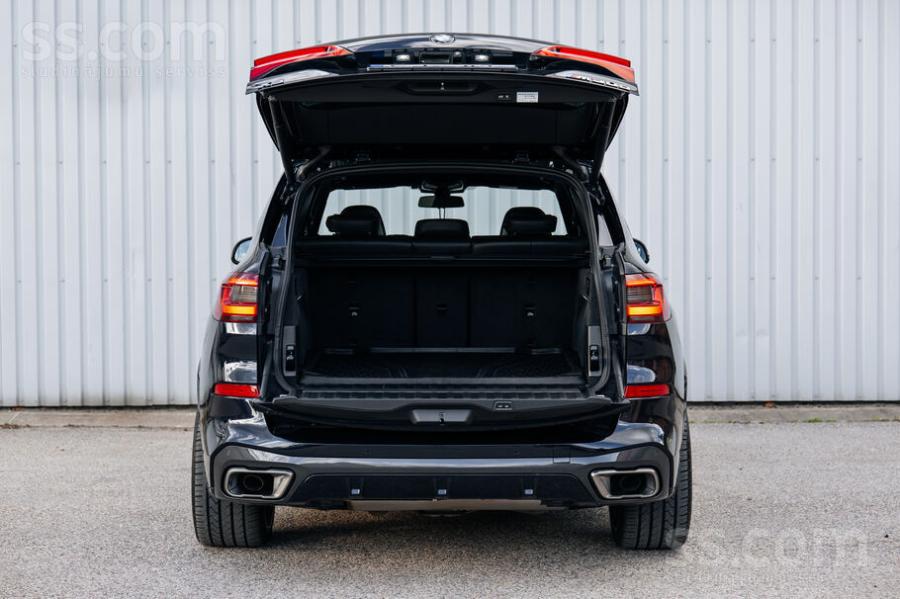 Zils BMW X5 2019 Rīga, ar dzinēja tilpumu 3.00 L un nobraukumu 139 tūkst. km par 49900 €, foto 12 vietnē AUTOMOTO.COM.LV