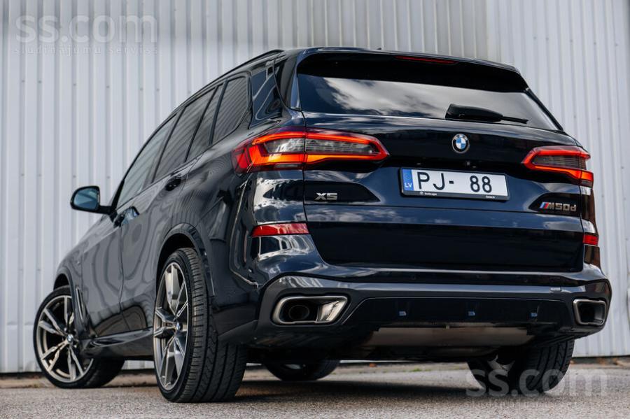 Zils BMW X5 2019 Rīga, ar dzinēja tilpumu 3.00 L un nobraukumu 139 tūkst. km par 49900 €, foto 14 vietnē AUTOMOTO.COM.LV
