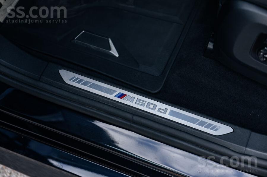 Zils BMW X5 2019 Rīga, ar dzinēja tilpumu 3.00 L un nobraukumu 139 tūkst. km par 49900 €, foto 20 vietnē AUTOMOTO.COM.LV
