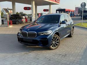 Blue BMW X5 2019 in Taurage, with an engine capacity of 2.99 L and mileage of 170 thousand km for 36999 €, photo  on AUTOMOTO.COM.LV