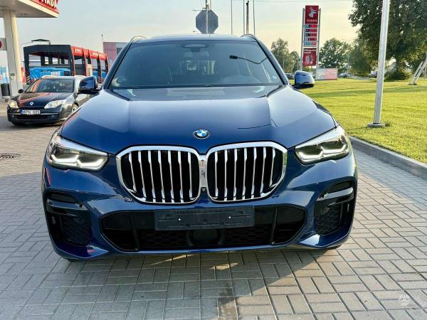 Zils BMW X5 2019 Tauragė, ar dzinēja tilpumu 2.99 L un nobraukumu 170 tūkst. km par 36999 €, foto 5 vietnē AUTOMOTO.COM.LV