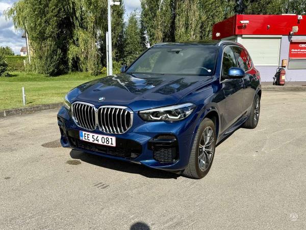 BMW X5 2019 in Taurage on AUTOMOTO.COM.LV Blue BMW X5 2019 in Taurage, with an engine capacity of 2.99 L and mileage of 178 thousand km for 37777 €, photo 3 on AUTOMOTO.COM.LV