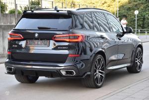 Blue BMW X5 2019 in Vilnius, with an engine capacity of 2.99 L and mileage of 235 thousand km for 34900 €, photo 9 on AUTOMOTO.COM.LV