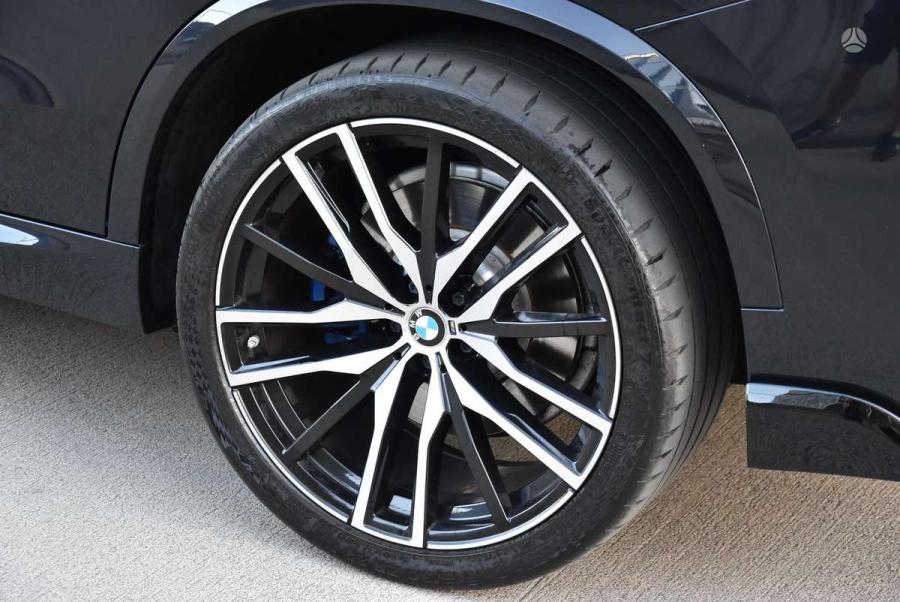 Blue BMW X5 2019 in Vilnius, with an engine capacity of 2.99 L and mileage of 235 thousand km for 34900 €, photo 11 on AUTOMOTO.COM.LV