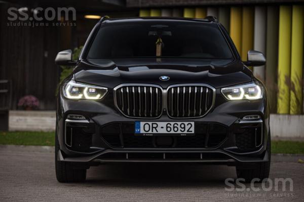 Blue BMW X5 2019 in Dobele, with an engine capacity of 3.00 L and mileage of 225 thousand km for 40500 €, photo 4 on AUTOMOTO.COM.LV