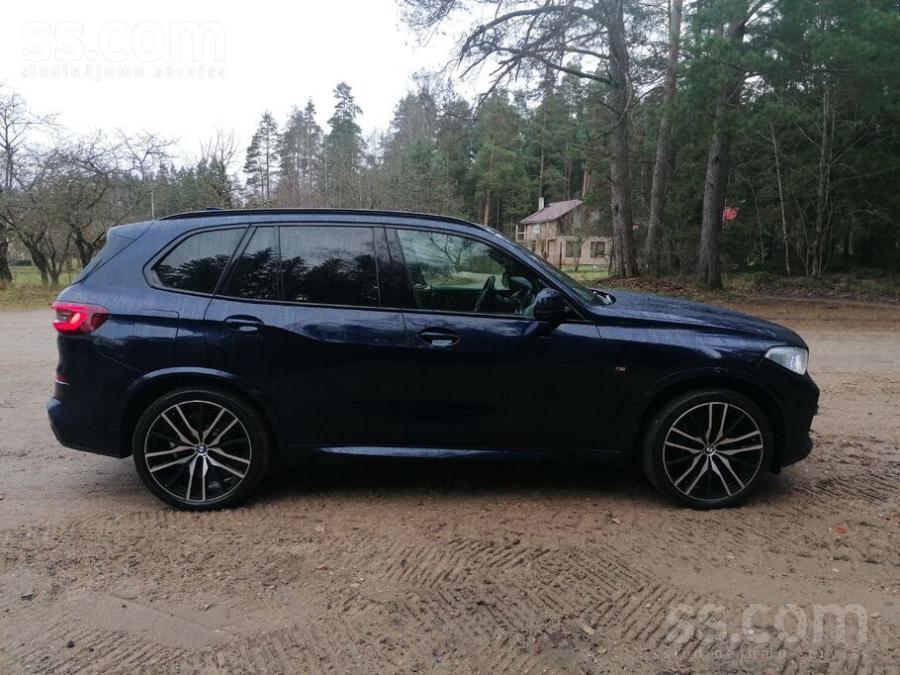 Zils BMW X5 2020 Valmiera, ar dzinēja tilpumu 3.00 L un nobraukumu 10 tūkst. km par 59999 €, foto 3 vietnē AUTOMOTO.COM.LV