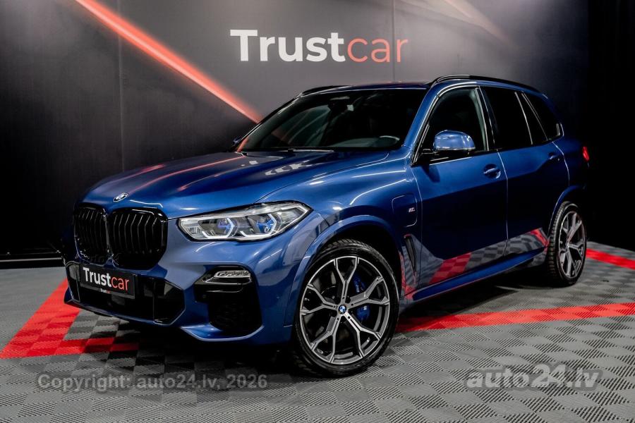 Zils BMW X5 2020 Pērnava, ar dzinēja tilpumu 3.00 L un nobraukumu 187 tūkst. km par 38500 €, foto 1 vietnē AUTOMOTO.COM.LV