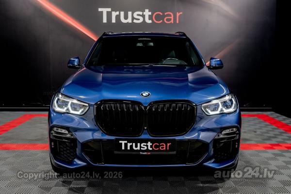Zils BMW X5 2020 Pērnava, ar dzinēja tilpumu 3.00 L un nobraukumu 187 tūkst. km par 38500 €, foto 2 vietnē AUTOMOTO.COM.LV