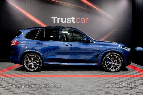 Zils BMW X5 2020 Pērnava, ar dzinēja tilpumu 3.00 L un nobraukumu 187 tūkst. km par 38500 €, foto 7 vietnē AUTOMOTO.COM.LV