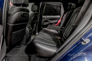 Zils BMW X5 2020 Pērnava, ar dzinēja tilpumu 3.00 L un nobraukumu 187 tūkst. km par 38500 €, foto 16 vietnē AUTOMOTO.COM.LV