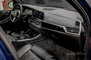 Zils BMW X5 2020 Pērnava, ar dzinēja tilpumu 3.00 L un nobraukumu 187 tūkst. km par 38500 €, foto 23 vietnē AUTOMOTO.COM.LV