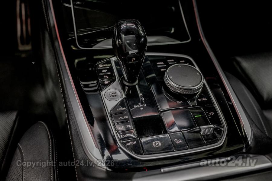 Zils BMW X5 2020 Pērnava, ar dzinēja tilpumu 3.00 L un nobraukumu 187 tūkst. km par 38500 €, foto 26 vietnē AUTOMOTO.COM.LV