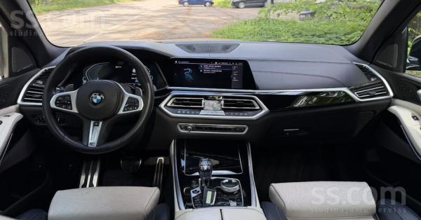 Blue BMW X5 2020 in Jurmala, with an engine capacity of 3.00 L and mileage of 0 thousand km for 42900 €, photo 8 on AUTOMOTO.COM.LV
