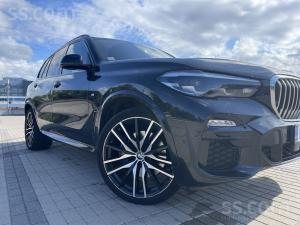 Zils BMW X5 2020 Rīga, ar dzinēja tilpumu 3.00 L un nobraukumu 29 tūkst. km par 60000 €, foto 4 vietnē AUTOMOTO.COM.LV