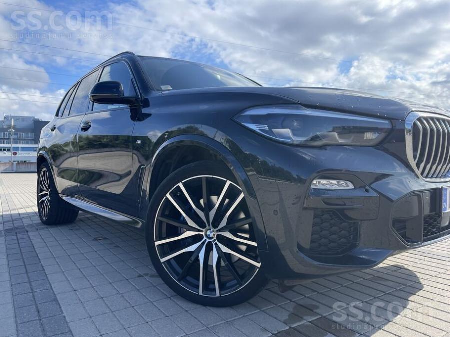 Zils BMW X5 2020 Rīga, ar dzinēja tilpumu 3.00 L un nobraukumu 29 tūkst. km par 60000 €, foto 4 vietnē AUTOMOTO.COM.LV