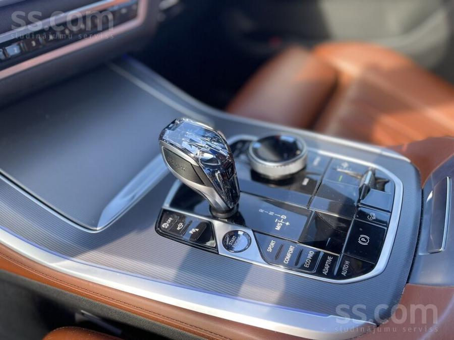 Zils BMW X5 2020 Rīga, ar dzinēja tilpumu 3.00 L un nobraukumu 29 tūkst. km par 60000 €, foto 14 vietnē AUTOMOTO.COM.LV