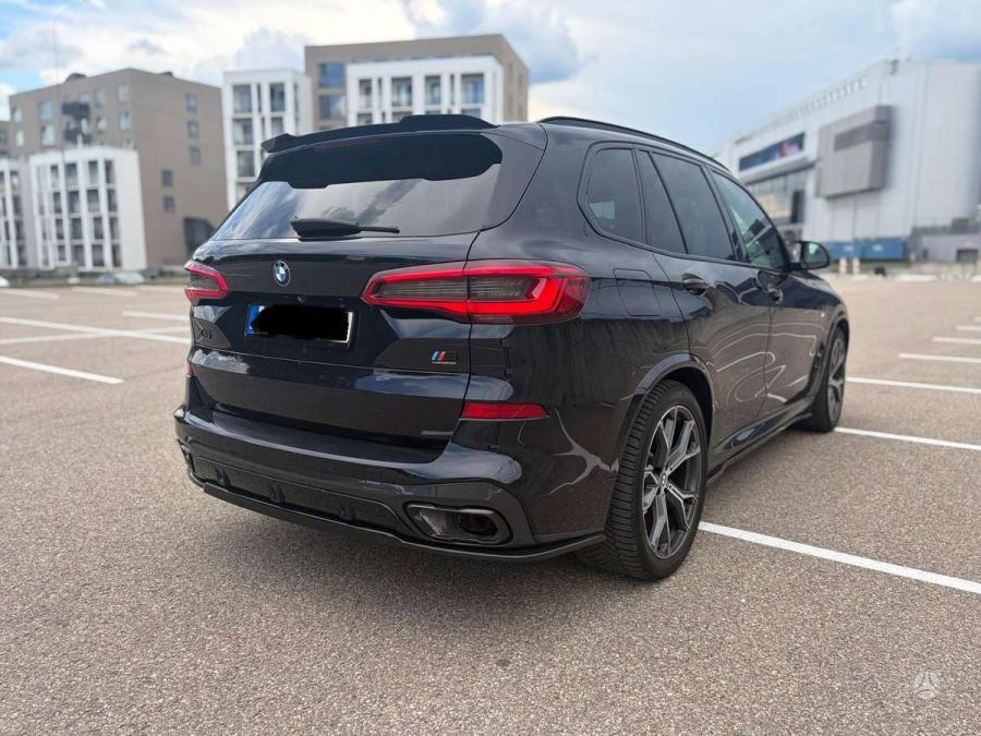 Blue BMW X5 2020 in Vilnius, with an engine capacity of 3.00 L and mileage of 103 thousand km for 49500 €, photo 6 on AUTOMOTO.COM.LV