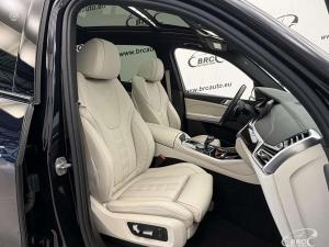 Blue BMW X5 2020 in Vilnius, with an engine capacity of 3.00 L and mileage of 86 thousand km for 46500 €, photo 9 on AUTOMOTO.COM.LV