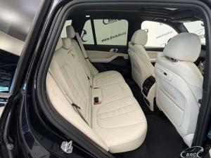 Blue BMW X5 2020 in Vilnius, with an engine capacity of 3.00 L and mileage of 86 thousand km for 46500 €, photo 13 on AUTOMOTO.COM.LV