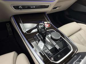 Blue BMW X5 2020 in Vilnius, with an engine capacity of 3.00 L and mileage of 86 thousand km for 46500 €, photo 31 on AUTOMOTO.COM.LV