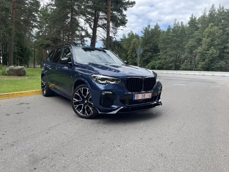 Blue BMW X5 2020 in Riga, with an engine capacity of 3.00 L and mileage of 206 thousand km for 35000 €, photo 4 on AUTOMOTO.COM.LV