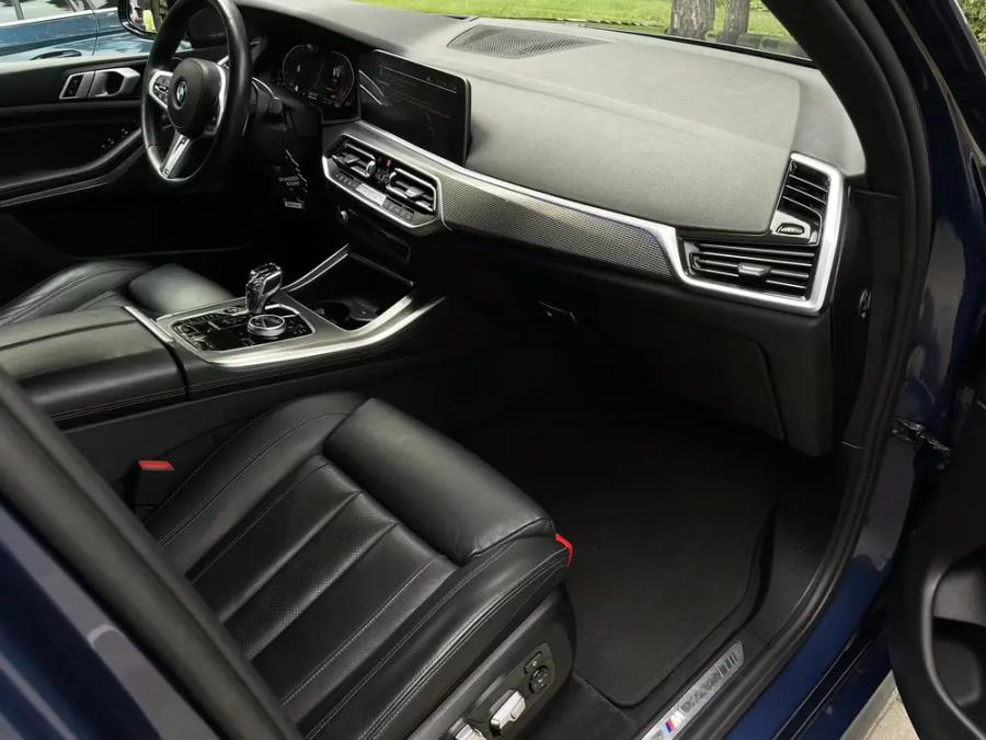 Blue BMW X5 2020 in Riga, with an engine capacity of 3.00 L and mileage of 206 thousand km for 35000 €, photo 10 on AUTOMOTO.COM.LV