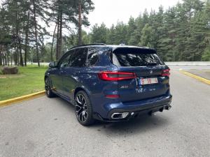 Blue BMW X5 2020 in Riga, with an engine capacity of 3.00 L and mileage of 206 thousand km for 35000 €, photo 6 on AUTOMOTO.COM.LV