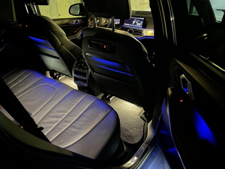 Blue BMW X5 2020 in Riga, with an engine capacity of 3.00 L and mileage of 206 thousand km for 35000 €, photo 28 on AUTOMOTO.COM.LV