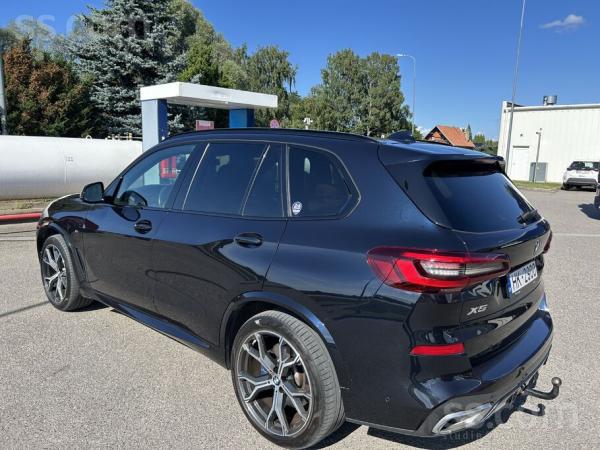 Zils BMW X5 2020 Rīga, ar dzinēja tilpumu 3.00 L un nobraukumu 182 tūkst. km par 46700 €, foto 3 vietnē AUTOMOTO.COM.LV