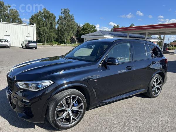 Zils BMW X5 2020 Rīga, ar dzinēja tilpumu 3.00 L un nobraukumu 182 tūkst. km par 46700 €, foto 4 vietnē AUTOMOTO.COM.LV