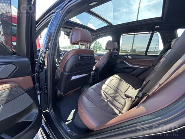 Zils BMW X5 2020 Rīga, ar dzinēja tilpumu 3.00 L un nobraukumu 182 tūkst. km par 46700 €, foto 8 vietnē AUTOMOTO.COM.LV
