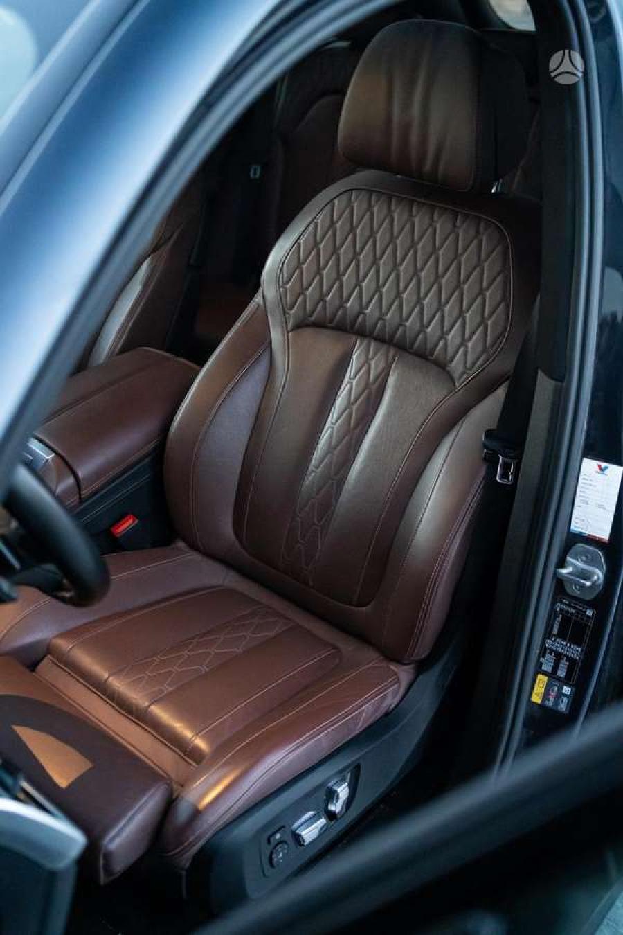 Blue BMW X5 2020 in Klaipeda, with an engine capacity of 3.00 L and mileage of 115 thousand km for 48000 €, photo 40 on AUTOMOTO.COM.LV