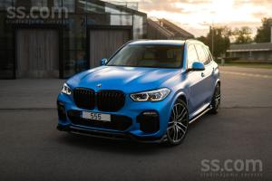 Blue BMW X5 2020 in Riga, with an engine capacity of 3.00 L and mileage of 210 thousand km for 43555 €, photo 8 on AUTOMOTO.COM.LV