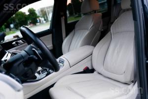 Blue BMW X5 2020 in Riga, with an engine capacity of 3.00 L and mileage of 210 thousand km for 43555 €, photo 25 on AUTOMOTO.COM.LV