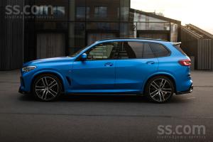 Blue BMW X5 2020 in Riga, with an engine capacity of 3.00 L and mileage of 210 thousand km for 43555 €, photo 11 on AUTOMOTO.COM.LV