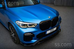 Blue BMW X5 2020 in Riga, with an engine capacity of 3.00 L and mileage of 210 thousand km for 43555 €, photo 15 on AUTOMOTO.COM.LV
