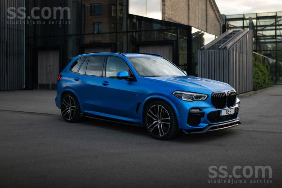 Blue BMW X5 2020 in Riga, with an engine capacity of 3.00 L and mileage of 210 thousand km for 43555 €, photo 35 on AUTOMOTO.COM.LV